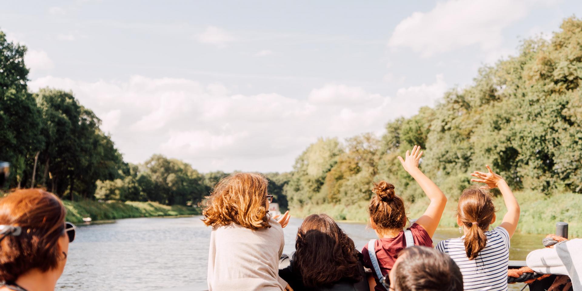 Guides and interpreters